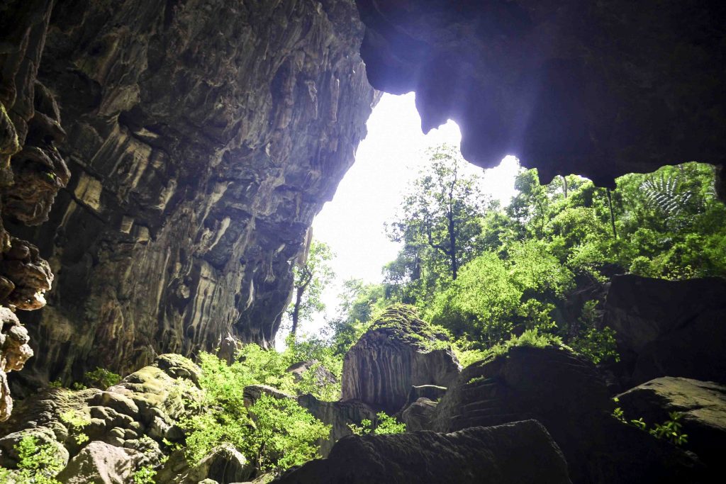 Tra ang & Mada cave 8 - Phong Nha Caves Tour